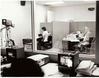 MeasuringU: Reflecting on the One-Way Mirror